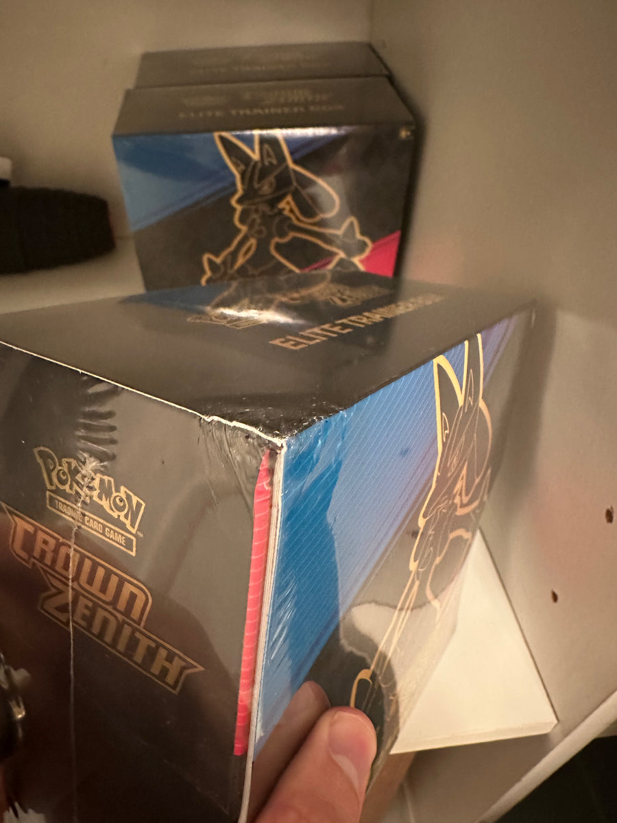 Pokemon SWSH 12.5 Crown Zenith Elite Trainer Box *Corner Dent ...